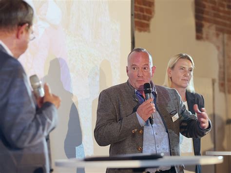 Berührende Projekte im Fokus Kinderheim Kleine Strolche