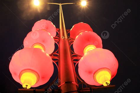조명 과 고풍 빨 간 등롱 야경 촬영 도 배경 야경 길가 빨간 배경 일러스트 및 사진 무료 다운로드 Pngtree