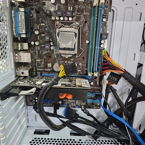 Jual Paket Mainboard Asus H61 Core I5 3330 Fan Vga Pci Express Gt 430 Ddr3 2gb Shopee Indonesia