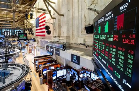 Guerra Comercial Se Desploman Las Acciones Argentinas En Wall Street