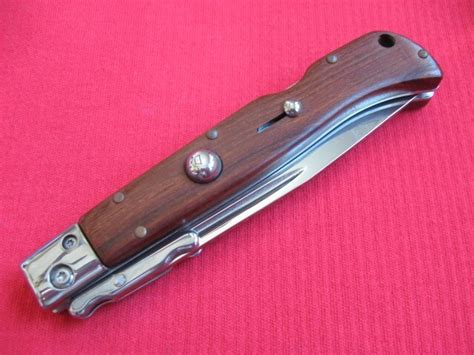 Roma 9 Swing Guard Switchblade Knife