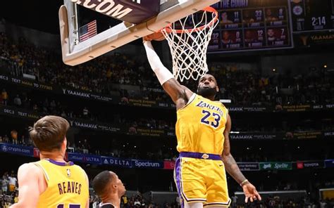 Morte Kobe Bryant Neymar Segna E Poi Fa Il 24 Con Le Dita Video Sky