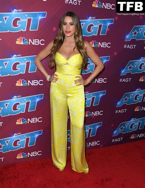 Sofia Vergara Cleavage 58 Photos The Fappening Stars