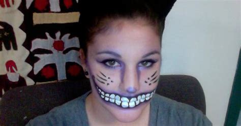 Thought Id Try My Hand At Cheshire Cat Makeup What Do You Think Imgur