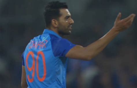 Deepak Chahar Cussed At Mohammed Siraj For Stepping On The Boundary Rope