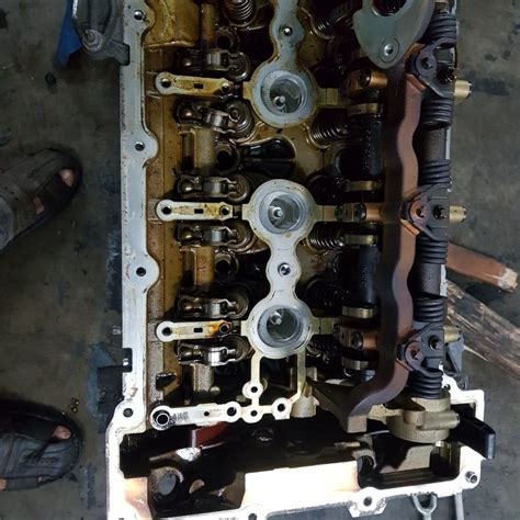 Bmw E60 N52 Engine Head Parts Auto Accessories On Carousell