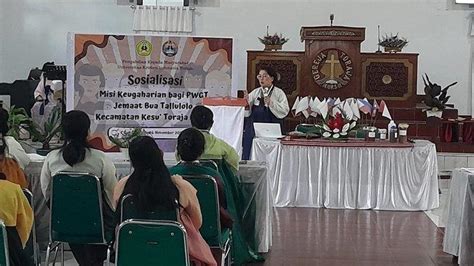 PKM UKI Toraja Sosialisasi Misi Keugaharian Kepada PWGT Jemaat Bua