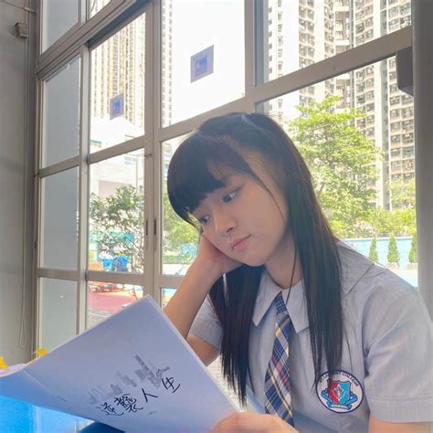 26岁罗毓仪素颜零滤镜上阵晒完美靓样 五官立体堪称童颜美少女 星岛日报