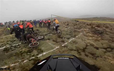 最后一名发车是我的选择，第一名冲线是我的实力 尽墨for车 尽墨for车 哔哩哔哩视频