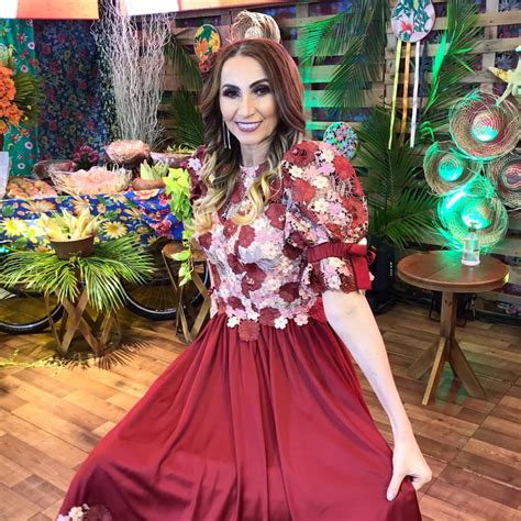 Morre Cantora E Compositora Do Forró Rita De Cássia Aos 50 Anos Exame