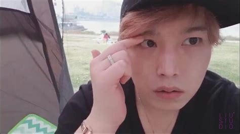 Épinglé par Nieniea22 sur Sungmin