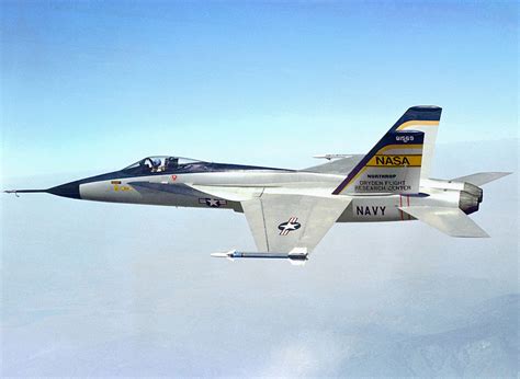 The First Flight Of The YF-17 – The Tactical Air Network