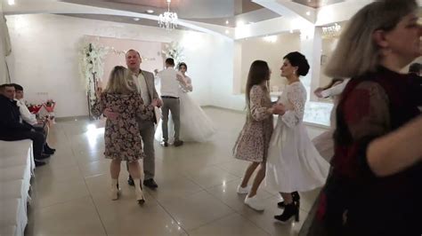 Полька чи фокстрот весілля за 5 днів до війни в Тернопільській обл