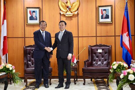 សម្តេចតេជោ គណបក្សប្រជាជនកម្ពុជា Cambodian Peoples Party Facebook