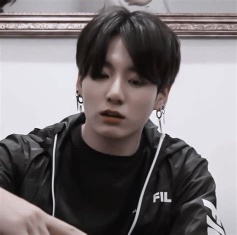 Pin di jaytorr su ᴊᴜɴɢᴋᴏᴏᴋɪᴇ