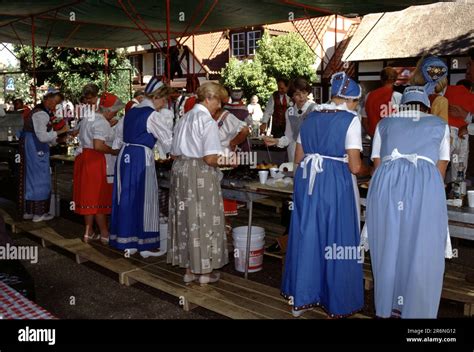 Solvang Ca Usa 91987 Danish Days Festival In 1936 The First