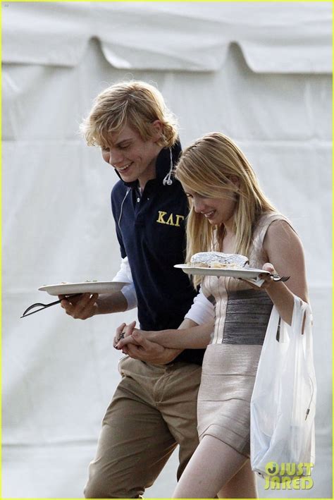 American Horror Story Emma Roberts And Evan Peters