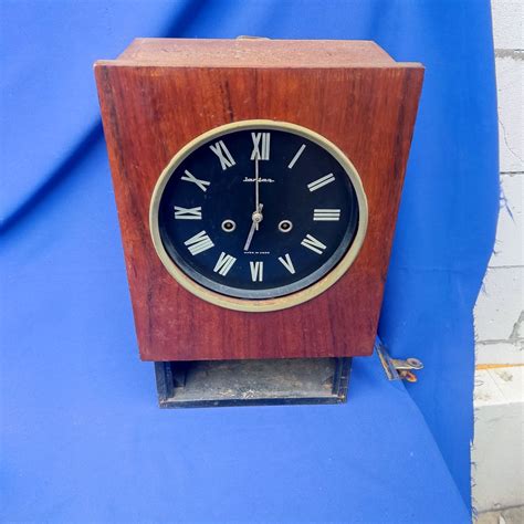 Настенные советские часы СССР Янтарь с боем маятник бой 100 грн Коллекционирование Харьков