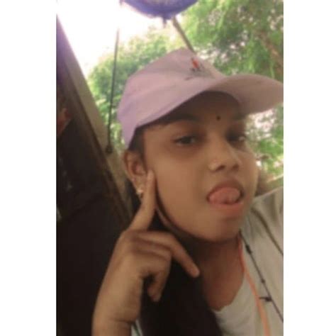 𝐯𝐚𝐢𝐬𝐡𝐮𝐮𝐮𝐡༶•┈┈⛧┈♛ ️ Ll Swt Kitti 00 Ll • Threads Say More