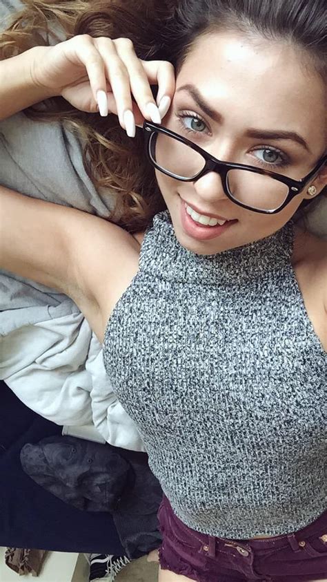 Glasses Scrolller