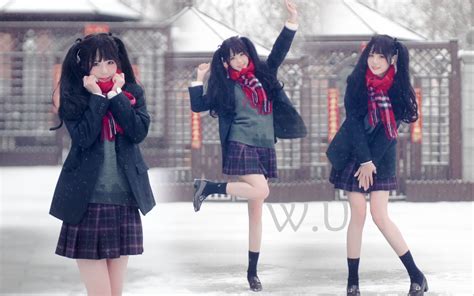 下雪啦下楼跳个宅舞叭〃 〃【全曲一镜到底love Potion 】 小巫酱w 小巫酱w 哔哩哔哩视频