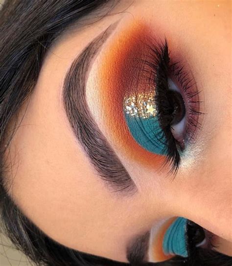 Maquillajes Para Tus Ojos Por Si Ya No Sabes Cómo Pintarlos Es La Moda
