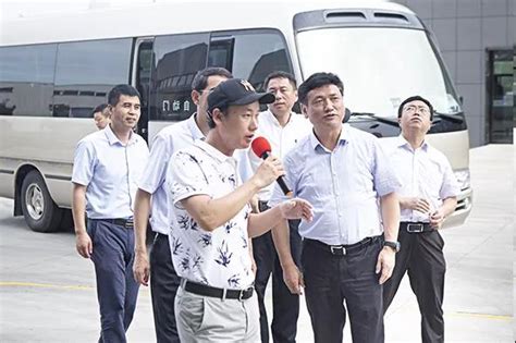 联系我们果博东方有限公司客服电话15906919998（北京区）