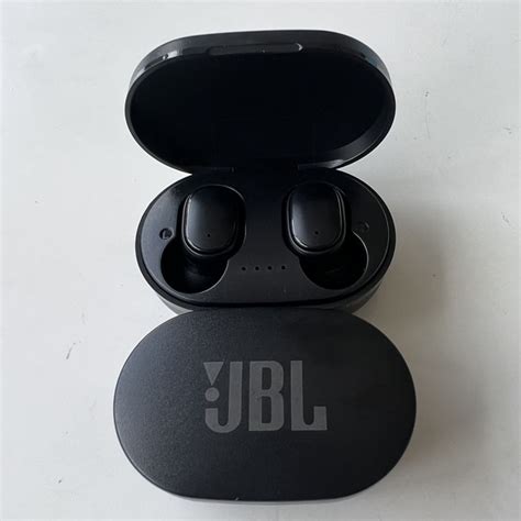 A S Tws Bluetooth Wireless Sports Earphones With Smart Charging Box Shopee Philippines