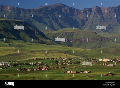 South Africa Africa Look At The Drakensberge Suedafrika Afrika