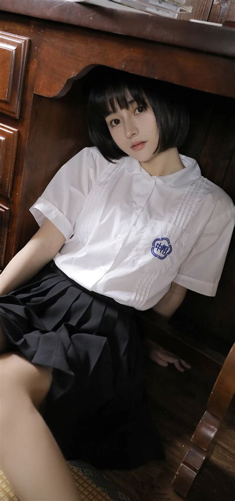 短发女孩 花瓣网