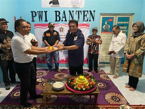 Di Tasyakuran HPN Dan HUT PWI Al Muktabar Harap Pers Jadi Garda