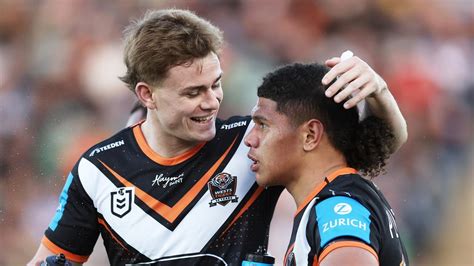 Nrl Afl In Queensland The Key Numbers That Prove Who Is Winning The