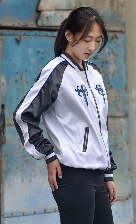 Official Ffxiv Endwalker Paladin Jacket Insert Coin Clothing
