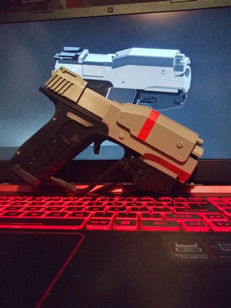Halo Magnum Glock Edition By Beadedgreenlizard On Deviantart
