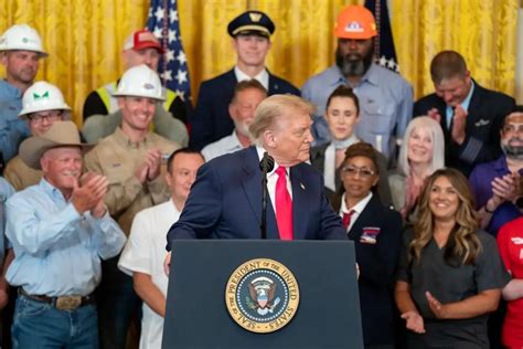 «Я сказал Путину если ты войдёшь на Украину я разбомблю Москву Трамп ★☆★ Президент США