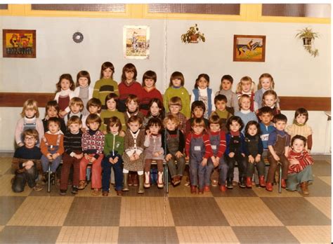 Photo De Classe Ecole Maternelle Plaine St Martin De 1981 Ecole Plaine