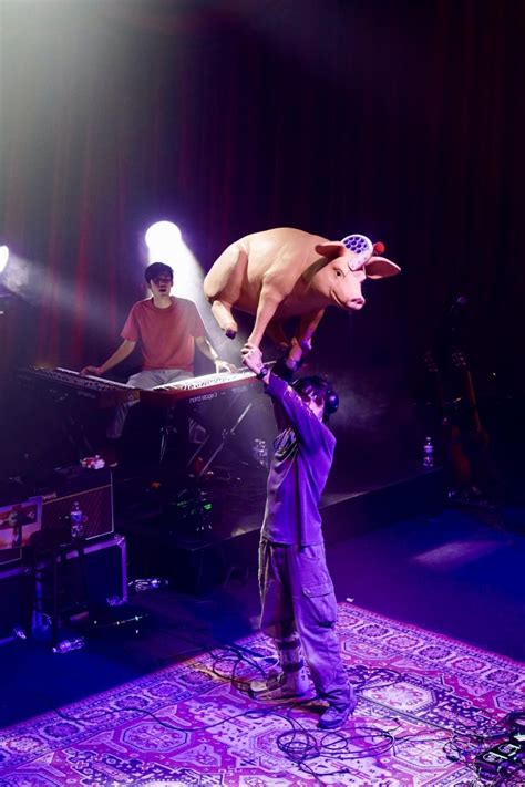 In Photos No Digital Silence At Peter Mcpolands Piggy Tour The Vanderbilt Hustler