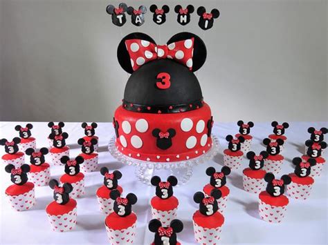 Minnie Mouse Decorated Cake By The Cake Shop CakesDecor