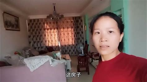 养猪媳妇一年没回家了，国庆一整天压马路等车回平原家 Youtube