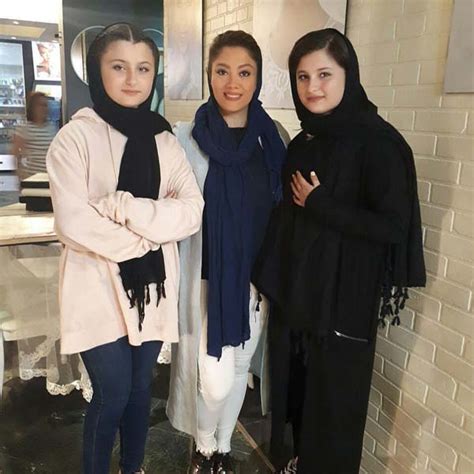 بیوگرافی کامل سارا و نیکا فرقانی اصل