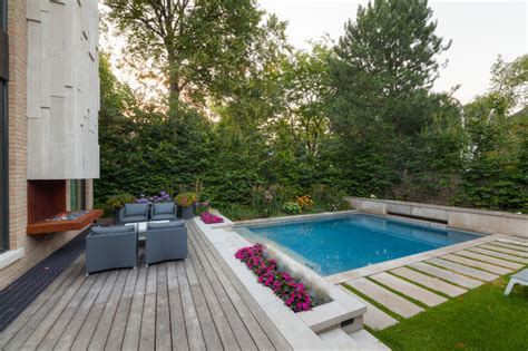 Garfield Contemporary Swimming Pool And Hot Tub Toronto By