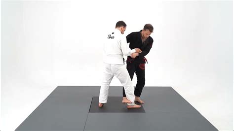 Kouchi Gari 小内刈 Different Ways To Do This Timeless Judo Takedown