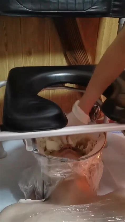 Humantoilet Chinese Femdom Scat 120