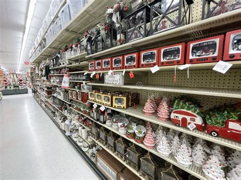 Hobby Lobby Christmas 2024 Commercial Sharl Suzanne