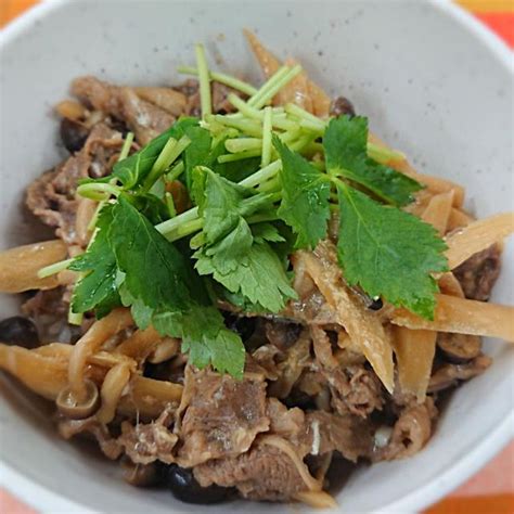 牛肉の柳川風丼よっしーェ Snapdish スナップディッシュ Idzxkhfa