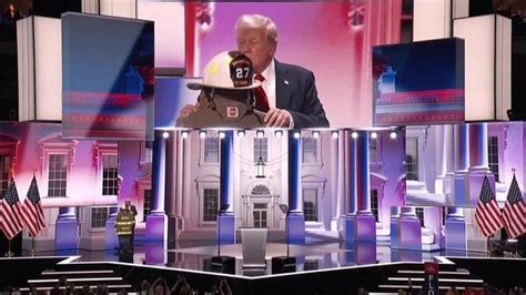 トランプ氏が大統領候補指名を受諾…暗殺未遂後初めてオープンな場で演説“華麗なる一族”ステージ登場 一方バイデン大統領「近く進退判断」報道