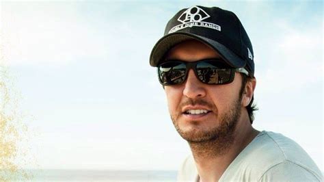 Pin By Hannah Plumley On Luke Bryan Sunglasses Mens Sunglasses