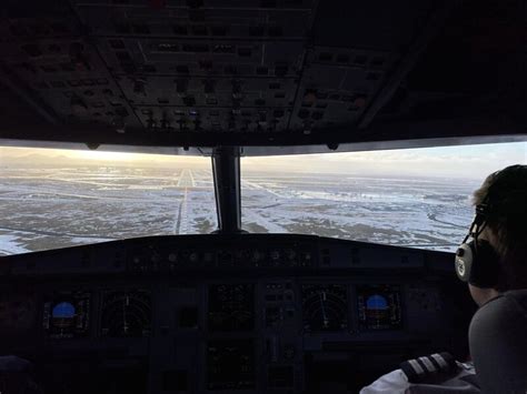 Snorri Birgisson On Linkedin Airlines Teamwork Weather Storm