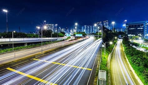 高速公路上的交通軌跡 高速公路紅綠燈運動 照片背景圖桌布圖片免費下載 Pngtree