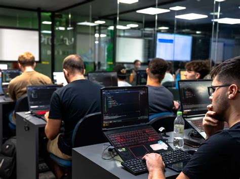 Noticenter Centro De Treinamentos De Blumenau Oferece Cursos E